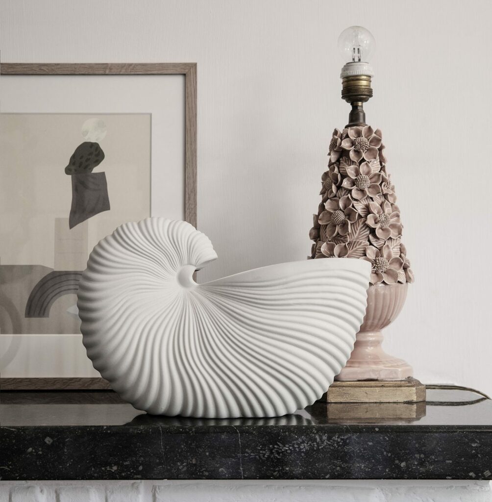 Ferm Living - Shell Pot Wit - koop je bij Scandinavisch Design byJensen